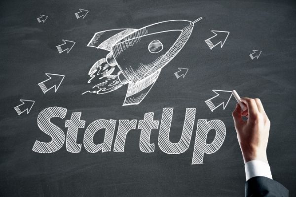 SLINGSHOT 2022- Deeptech Startup Pitching Competition - fundsforNGOs